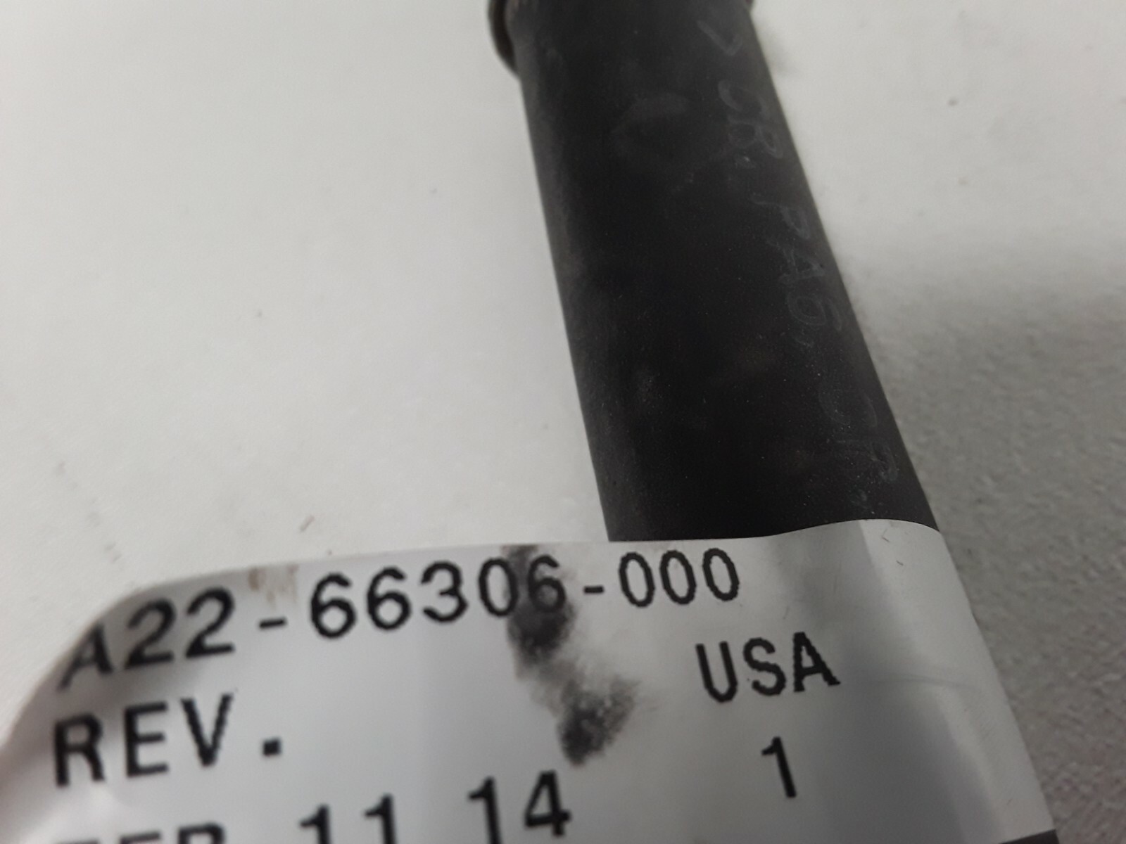 FREIGHTLINER HOSE,TUBE-REFRIGERANT, A22-66306-000 Fast Free Shipping | eBay