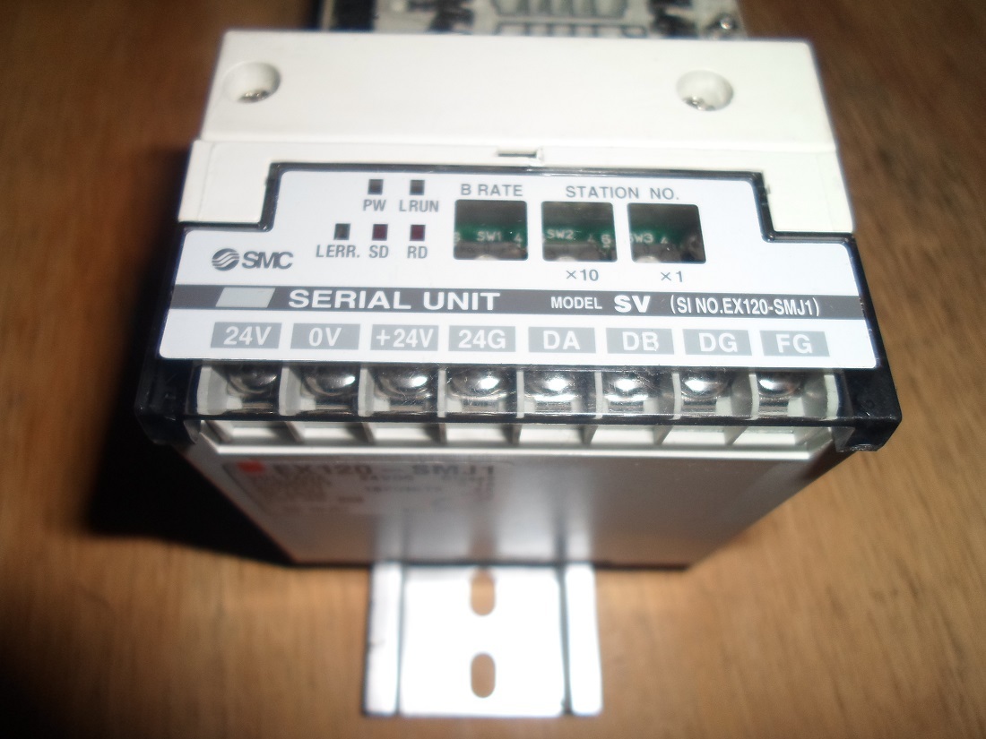 SMC EX120-SMJ1, 3/16 I/O, S/I UNIT AND 8 VALVE BASE UNIT (NEW NO BOX ...