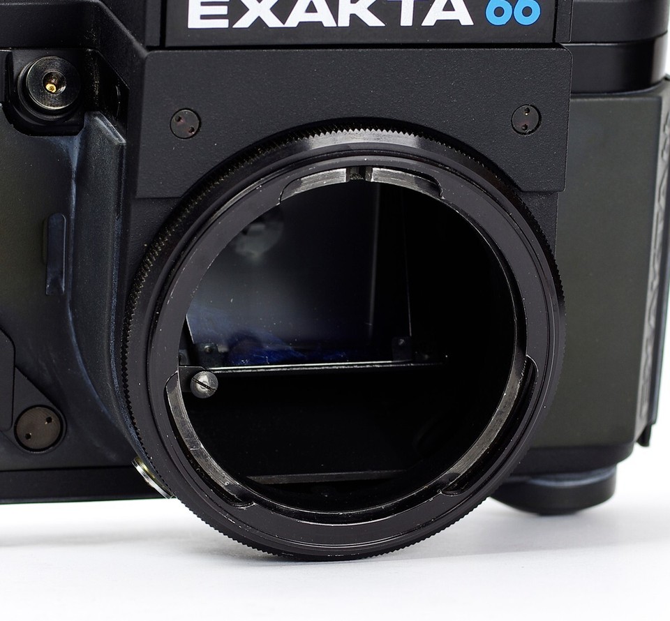 Exakta 66 Mod.2 with Lens Schneider Kreuznach Xenotar E 2.8/80mm ...