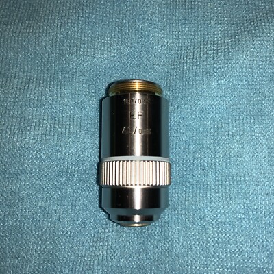 Lab Equipment - Leitz Microscope