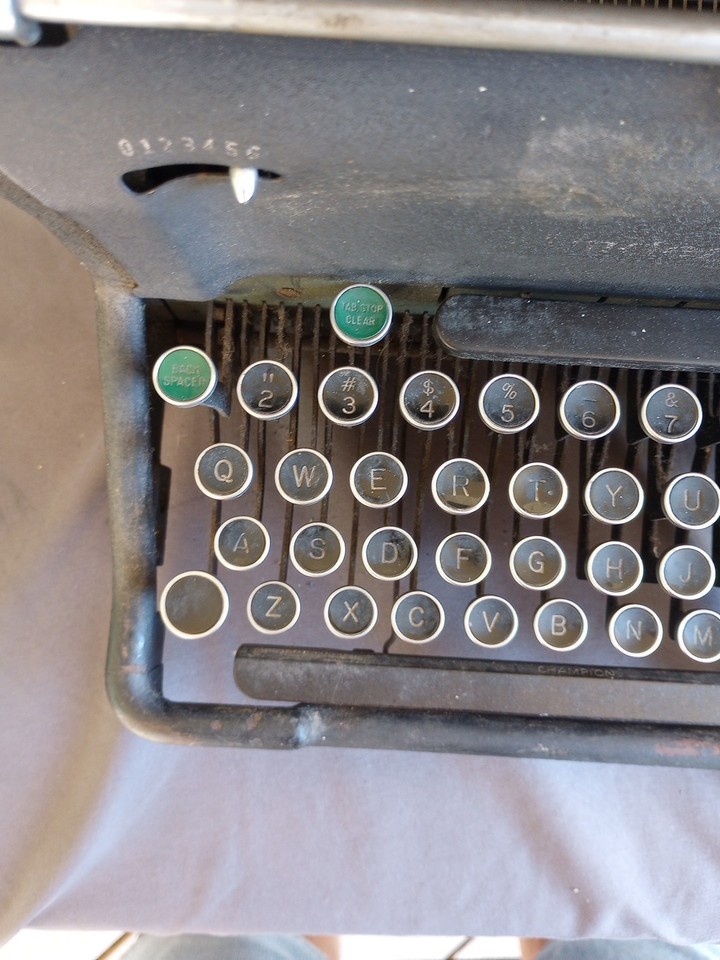 Rare Vintage 1941 Underwood S Model Tabletop Typewriter Black Parts Or ...