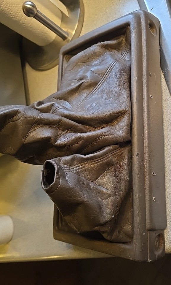 1995-2000 Toyota Tacoma 4runner 5Speed 4x4 Shifter Console Boot brown ...