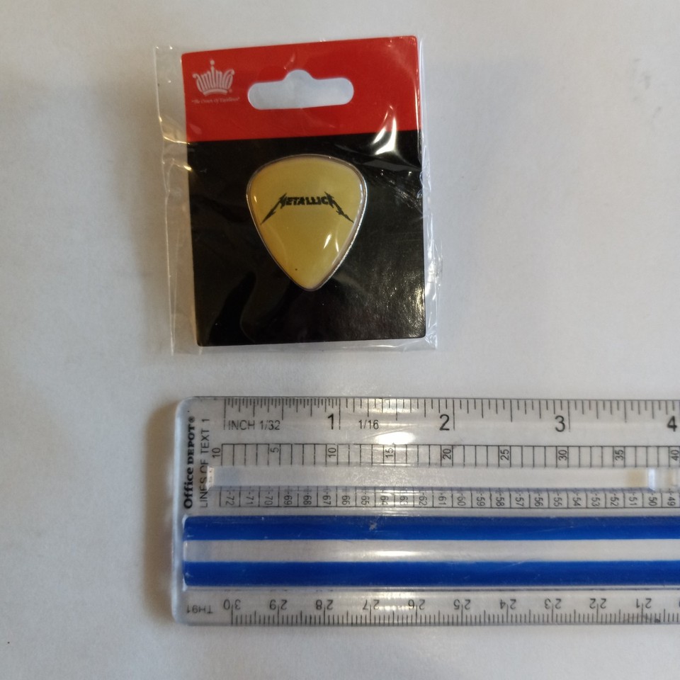 VINTAGE NOS METALLICA GUITAR PICK PIN BY AMINCO SEALED | eBay