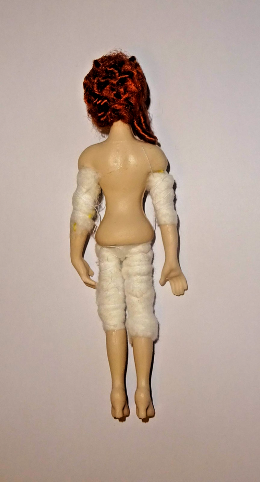 1:12 Scale Dolls House Undressed Doll: Red Haired Lady with Ringlets ...