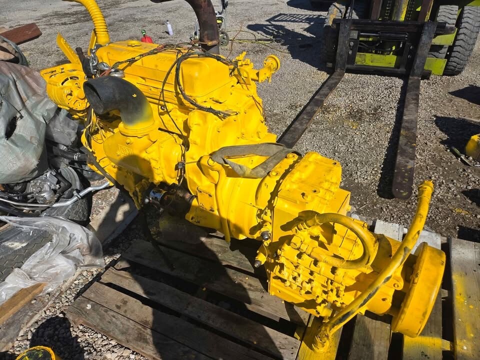 Detroit Diesel 4-53 , Diesel Engine Running with Transmission Runs ...
