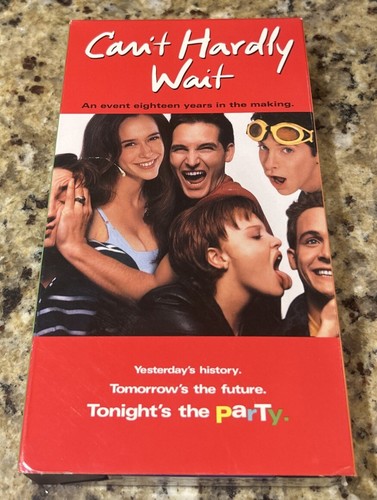 Cant Hardly Wait VHS TAPE Jennifer Love Hewitt, Ethan Embry BLOCKBUSTER ...