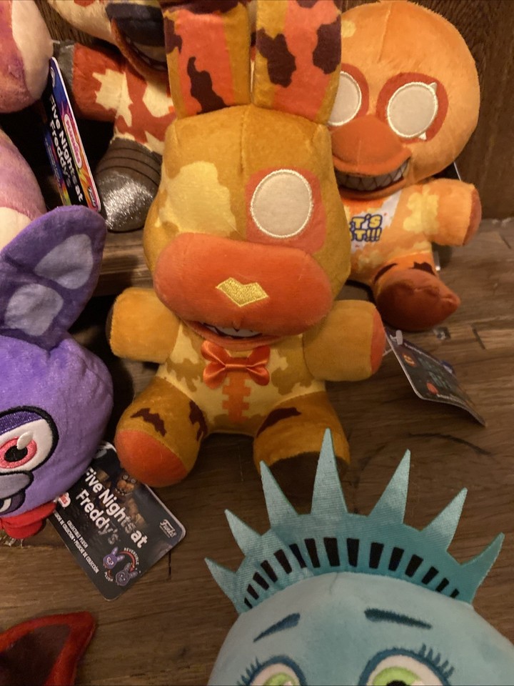 FNAF Collection 16 Pieces ! Five Nights At Freddy’s | eBay