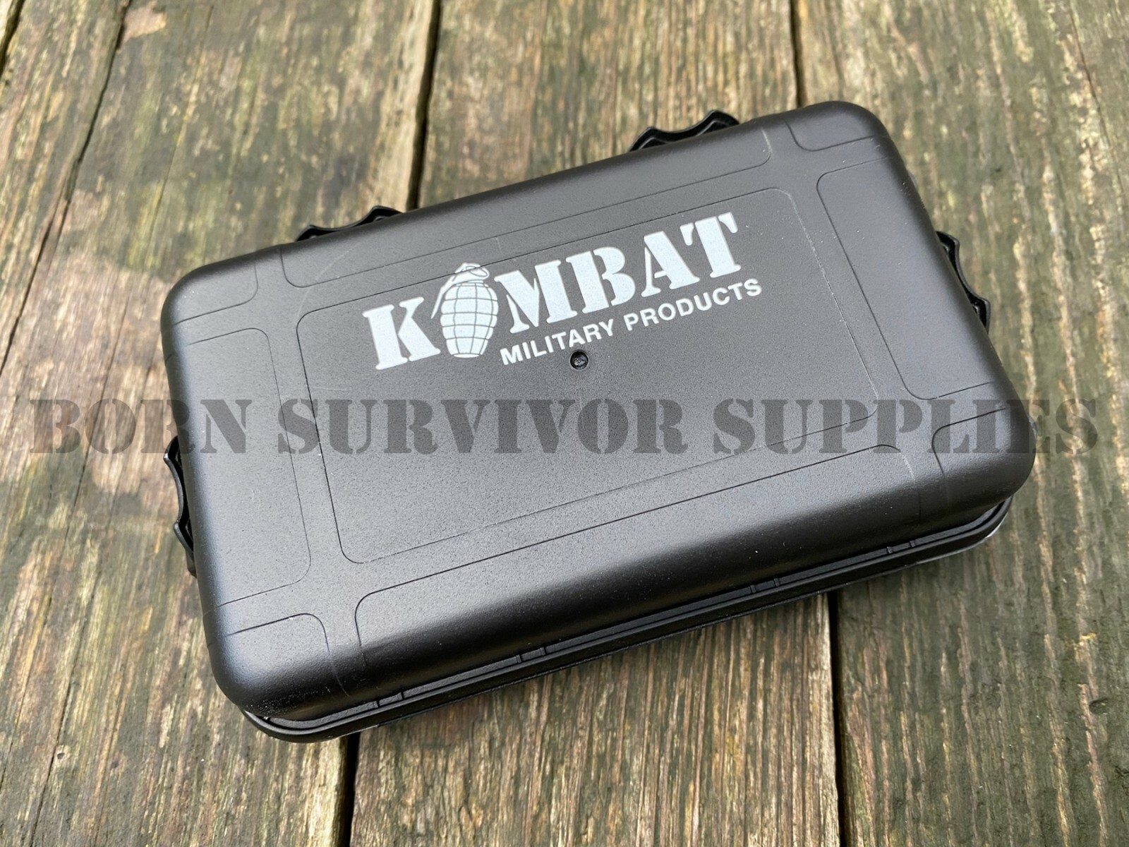 WATERPROOF SURVIVAL KIT BOX - Plastic Compact Storage Box Bushcraft ...