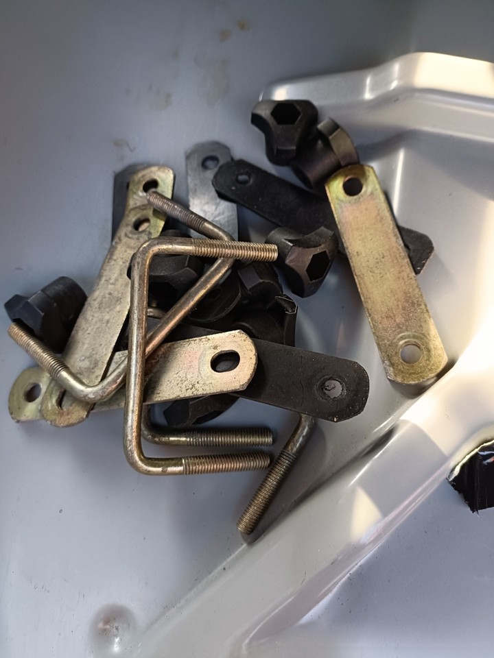 Halfords Roof Box | eBay UK