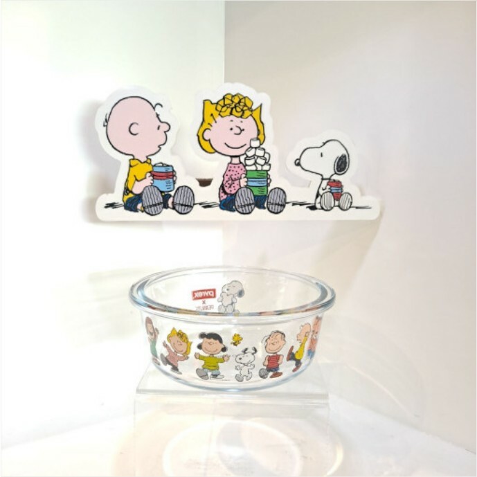 Pyrex Peanuts Snoopy Glass Storage Heat Resistant Containers Round 3pcs ...