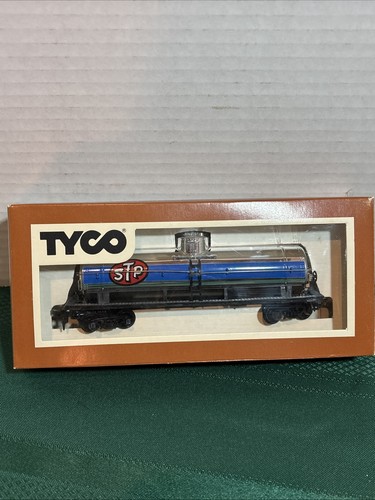 Silver Tank Car (single dome): STP Oil (Tyco #367B, HO). With Box | eBay