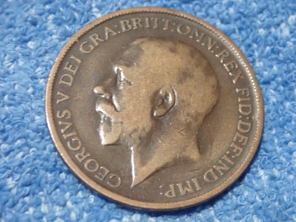 ENGLAND: 1911 LARGE PENNY IN VERY GOOD PLUS CONDITION! FIRST YEAR KING ...