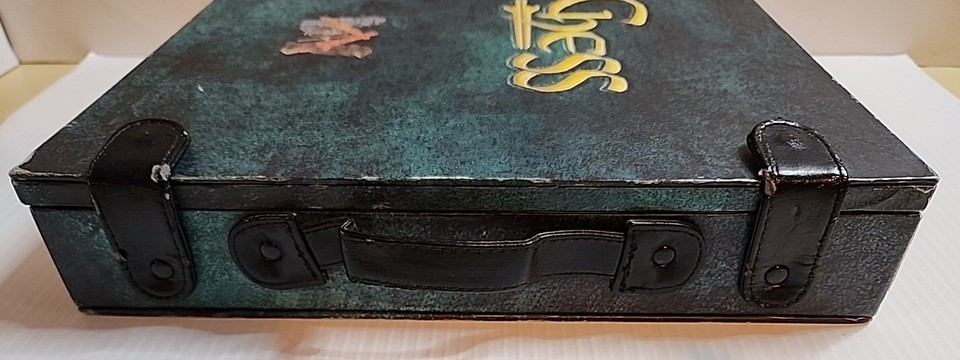 LEGO Gear: Castle Chess Set 852001 No Minifigures Box & Board Only ...