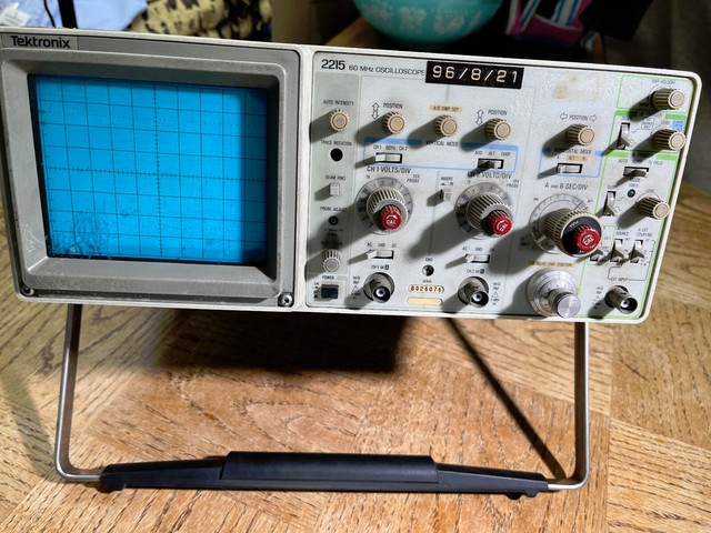 Tektronix 2215 Analog Oscilloscope for sale online | eBay