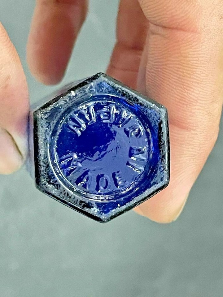 OLD VINTAGE COBALT BLUE EMPTY POISON GLASS BOTTLE,NOT TO BE TAKEN MADE ...