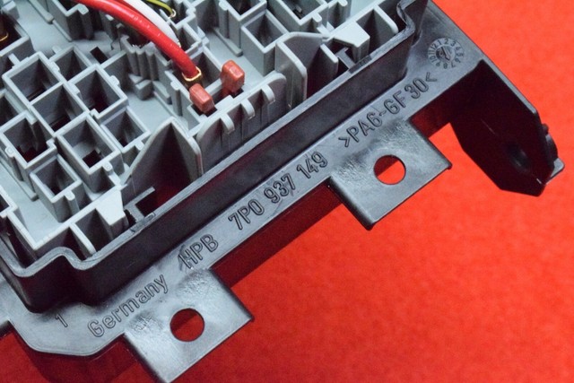 Porsche Cayenne Fuse Box Relay Control Module Unit OEM | eBay