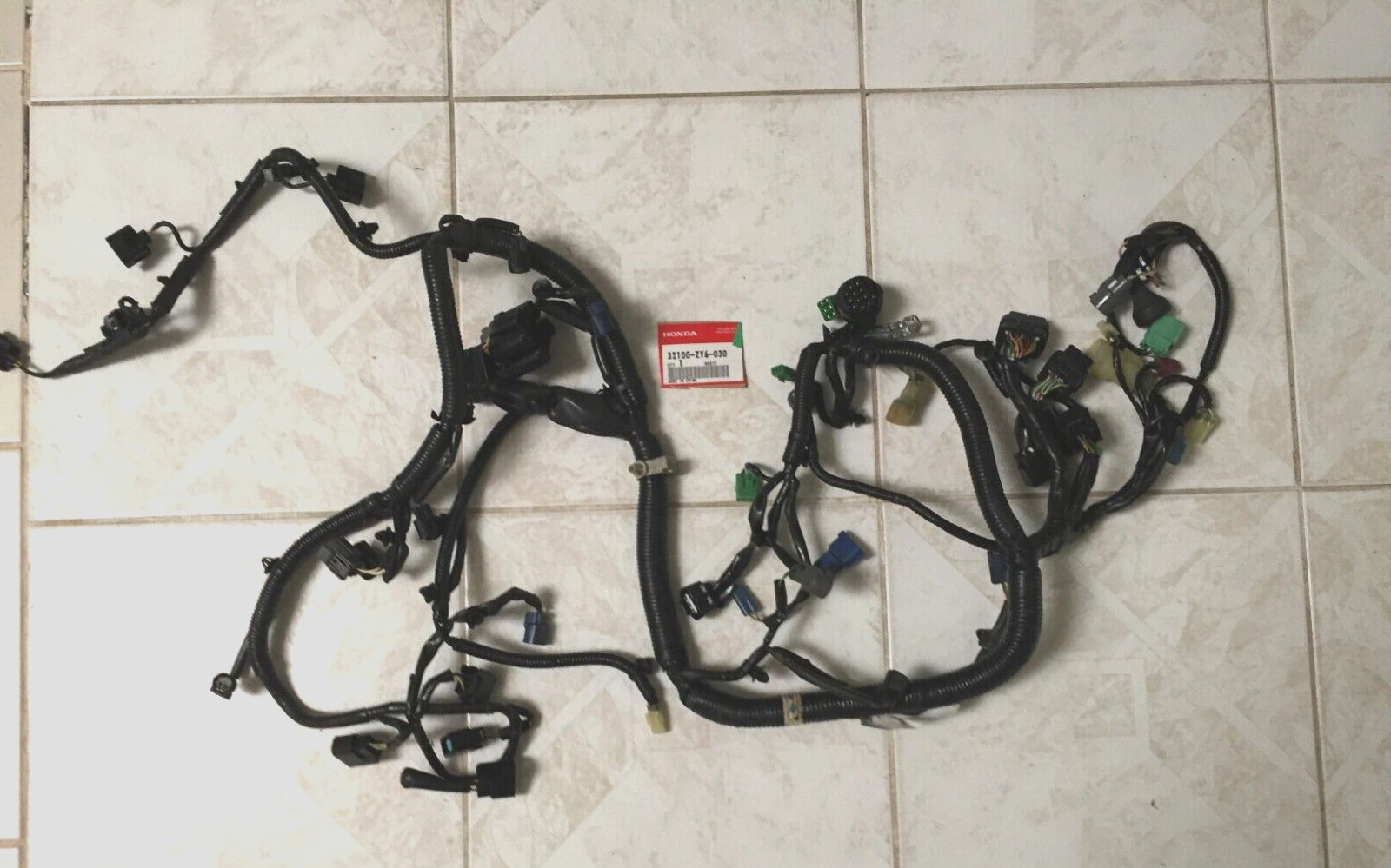 GENUINE BRAND NEW HONDA MAIN WIRE HARNESS 32100-ZY6-030 BF150HP 32100ZY6030 | eBay Australia