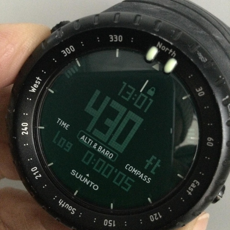 Suunto Core Outdoor Watch Mens 49mm Altimeter Compass Barometer New ...