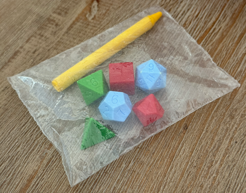 D&D Dice Mentzer Vintage Set Sealed Mixed Colors Crayon Dungeons ...