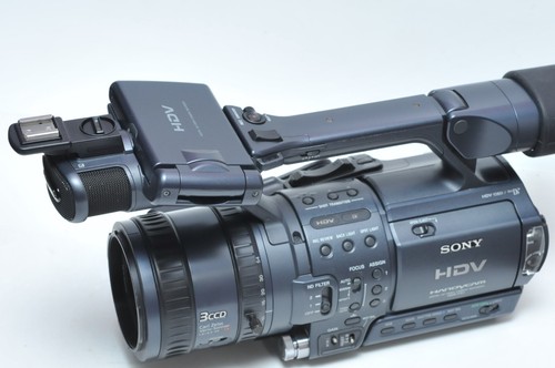 Sony HDR-FX1 HDV Mini-DV 3CCD Camcorder Handycam 1080i *FOR PARTS OR ...