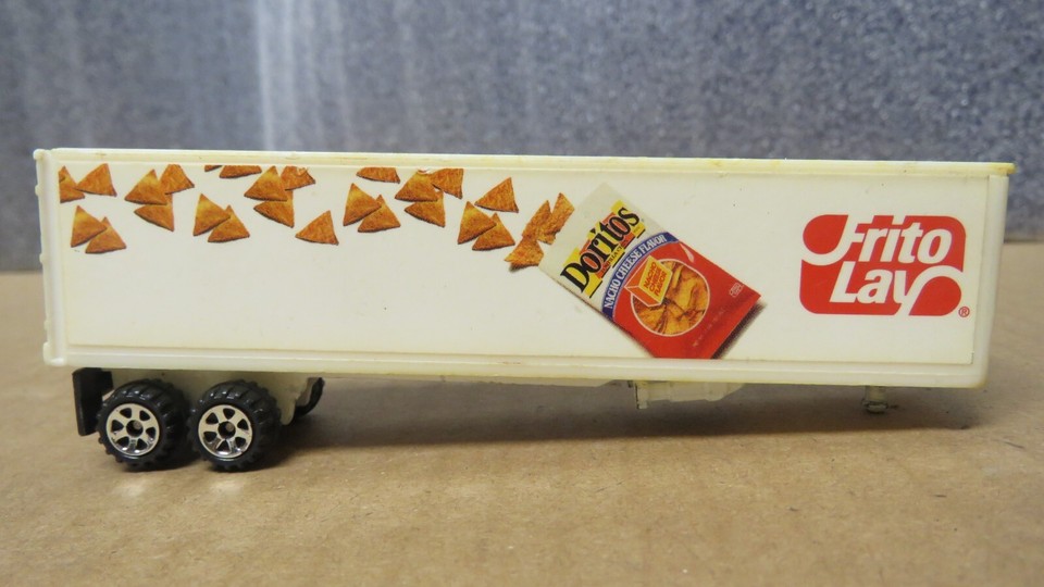 HO LOAD FRITO LAY DORITOS ROAD CHAMPS SEMI TRAILER 627785 | eBay