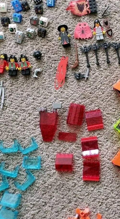 MASSIVE Lot 90s LEGO MiniFigures Space/Town/City/Ninja/Knight~ Vintage ...