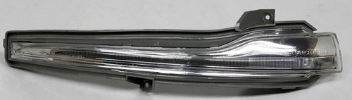 099-906-73-01 OEM Left Driver Side Mirror Signal Lamp For Mercedes-Benz ...