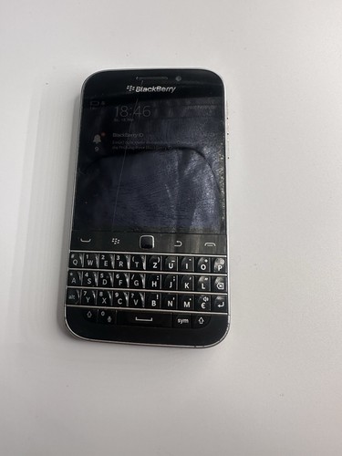 BlackBerry Classic Q20 16GB UNLOCKED GSM 4G LTE Keyboard Smartphone DE ...