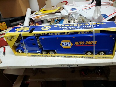 First Gear NAPA 2002 Exclusive Stamped Steel Tractor Trailer HAULER02 ...
