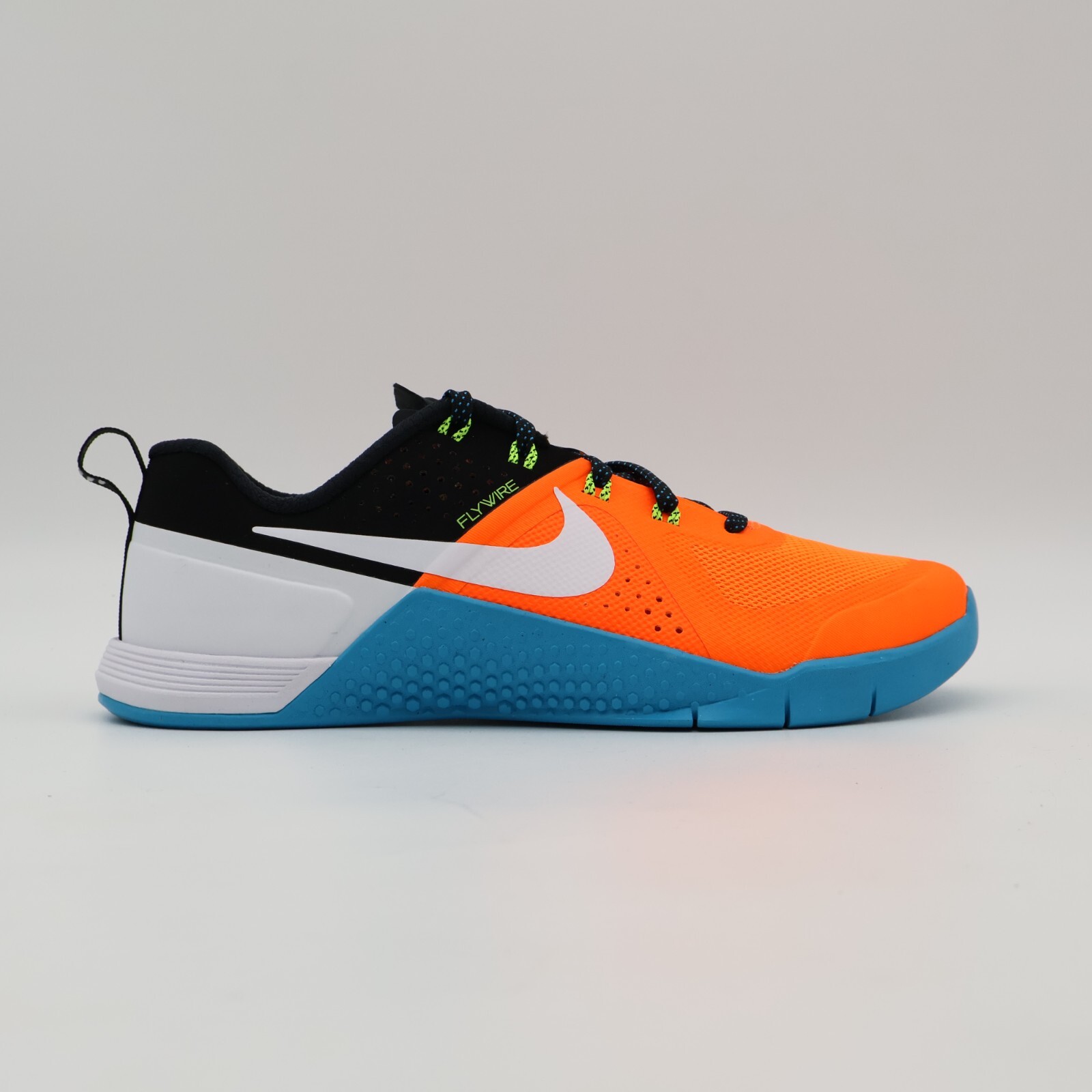 FQ1854-800 Nike Metcon 1 OG Total Orange Blue Lagoon Black White (Men's ...
