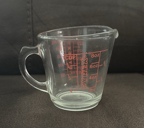 PYREX D-Handle 1 CUP 8 oz. Measuring Cup w/Red Lettering - Looks ...