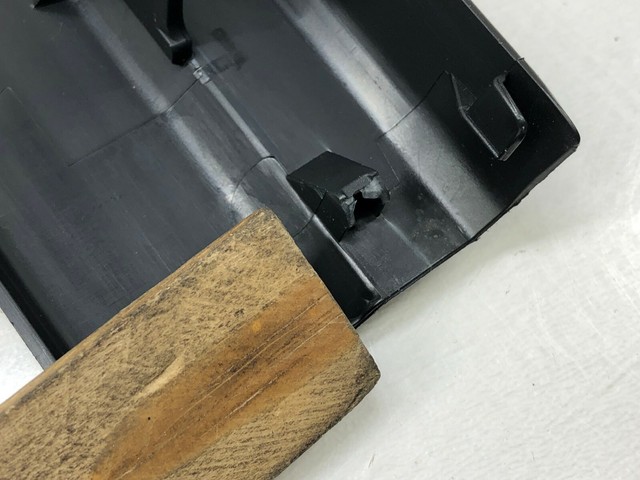 Mercedes-Benz W212 Front Left Side Door Inner Sill Cover A2126860136 ...