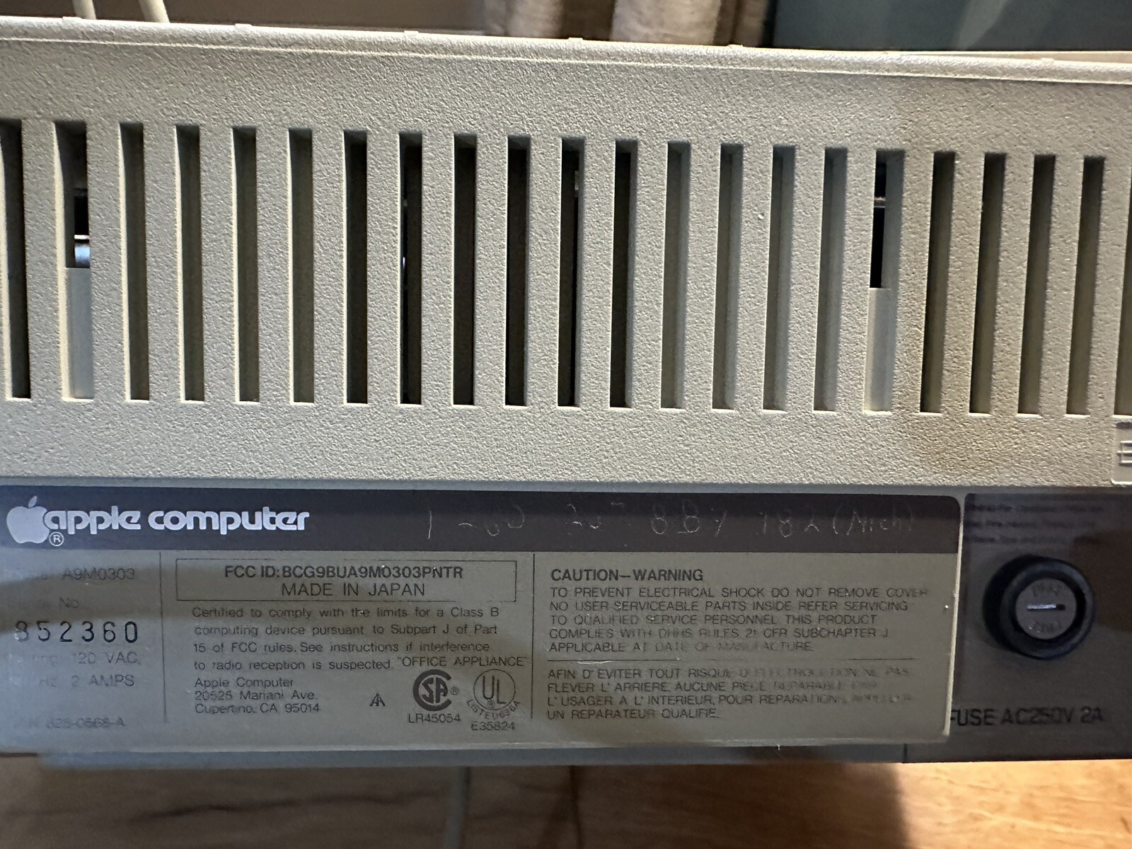 Apple IIe AA11040B Computer, Apple monitor 2 Apple Drives Apple Printer ...