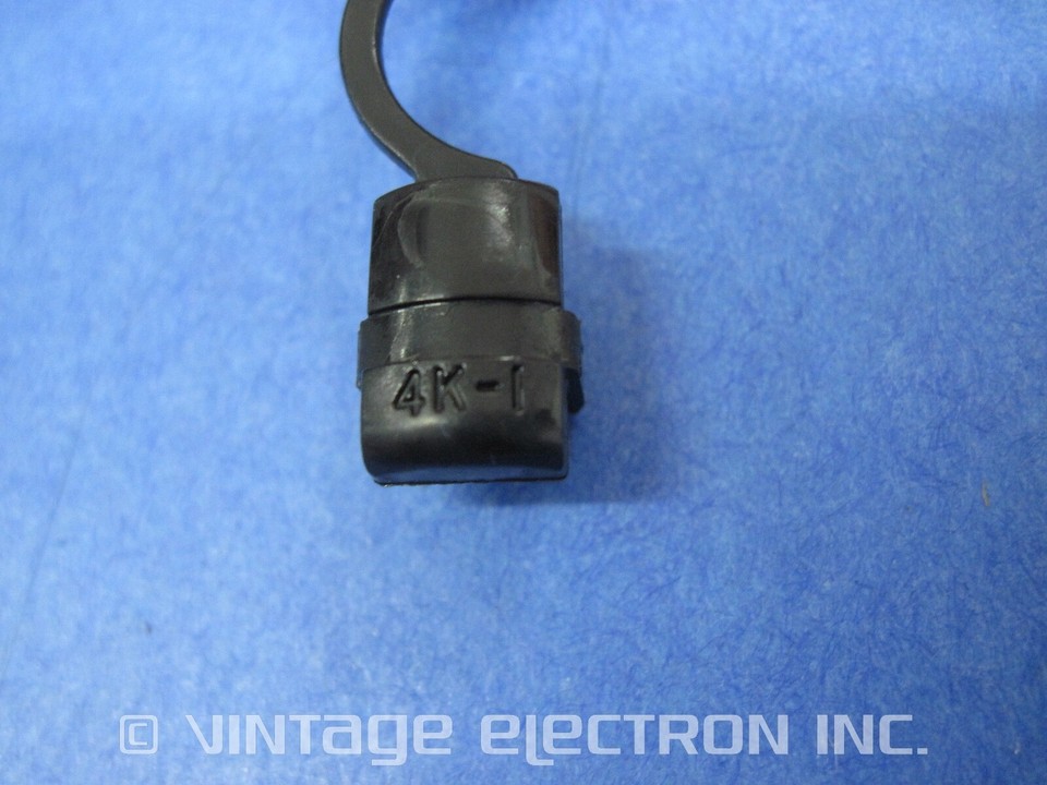 (25) HEYCO 1114 Strain Relief Bushing SR 4K-1 Flat Cable/Cord 16/2 18/2 ...