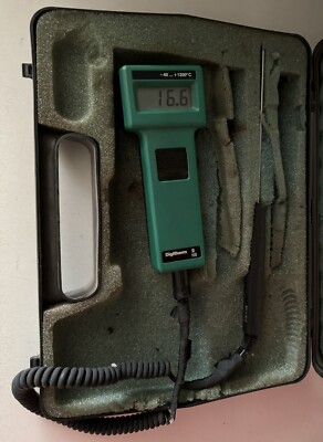 Test Equipment - Digital Thermometer