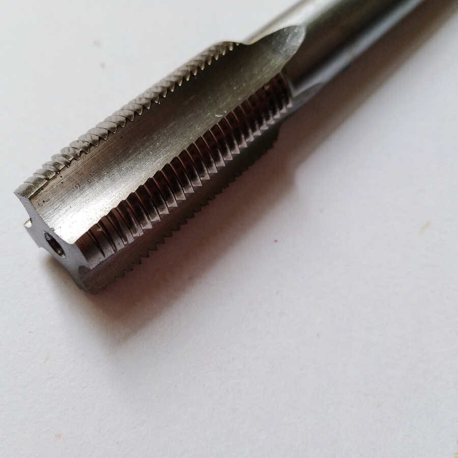New HSS 18mm x 1.5 Metric Tap Right Hand Thread M18 x 1.5mm Pitch US ...