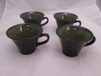 Set of 4 Fusion Wasabi by Gabbay 3-3/8" Mugs Green Speckled Brown/Blk ...