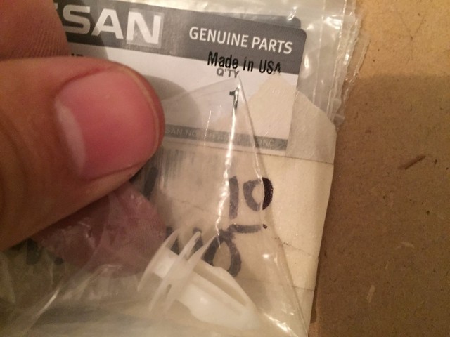 Nissan 0155310481 Genuine OEM Factory Original Lift Gate Trim Clip for ...