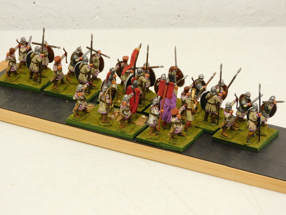 Painted 28mm Late Roman Infantry Unit by Gripping Beast (31 Infantry ...