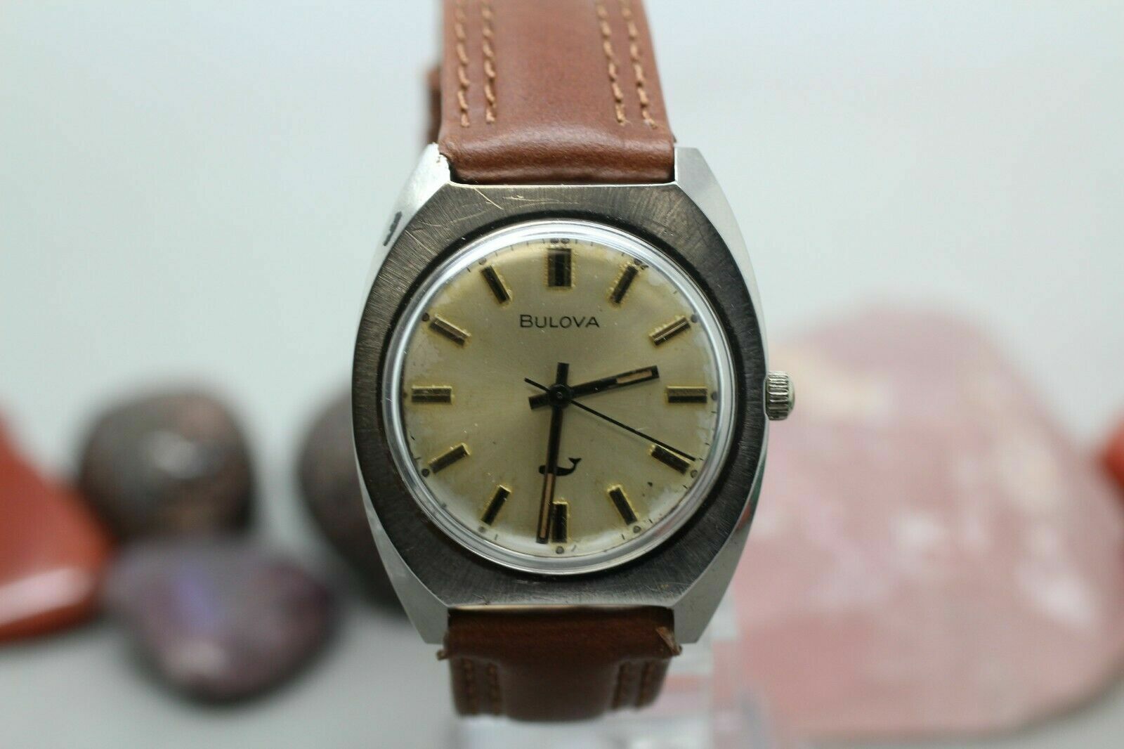 Vintage Original Bulova Hand Wind Wrist Watch G553775… - Gem