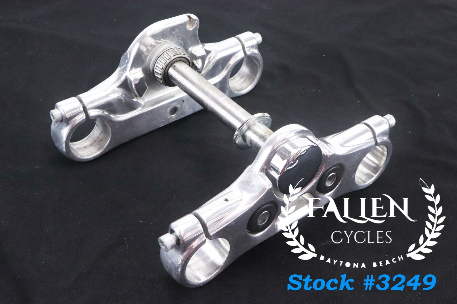 Genuine Harley Sportster Dyna Polished 49mm Mid Glide Triple Trees 2006 ...