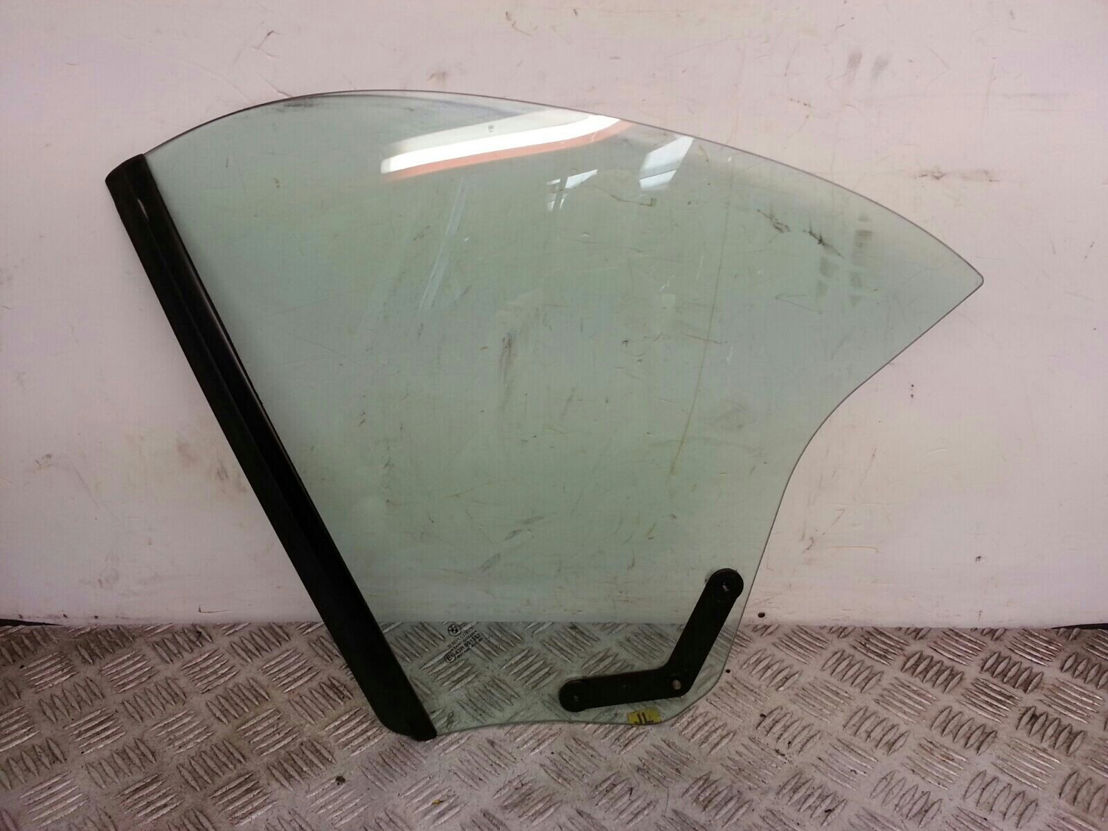 BMW E46 3 Series Coupe Rear Quarter Window Glass Passenger Near Side ...