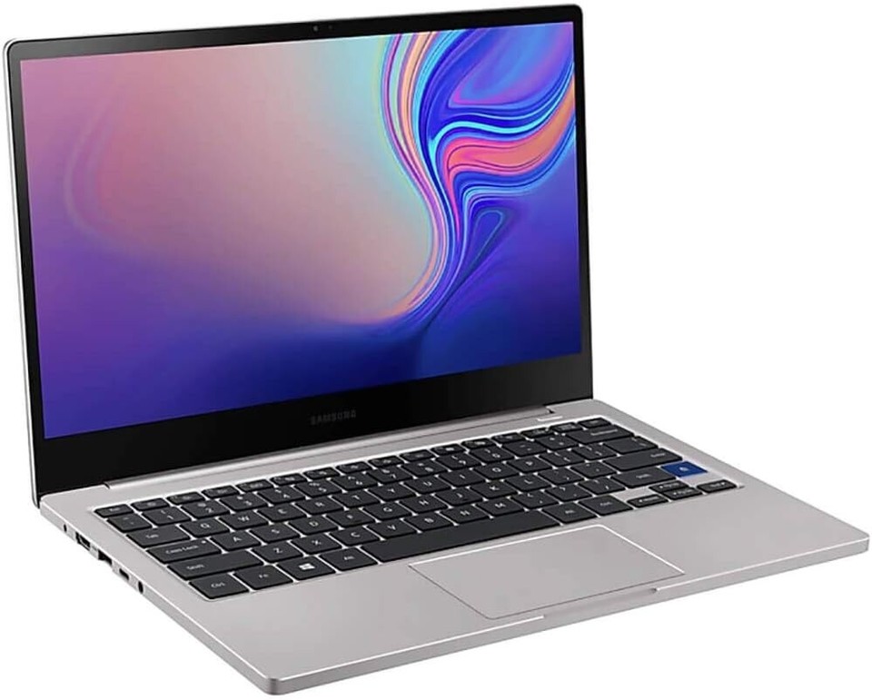 Samsung Notebook 7 13.3” 8GB RAM 256GB SSD - Excellent | eBay