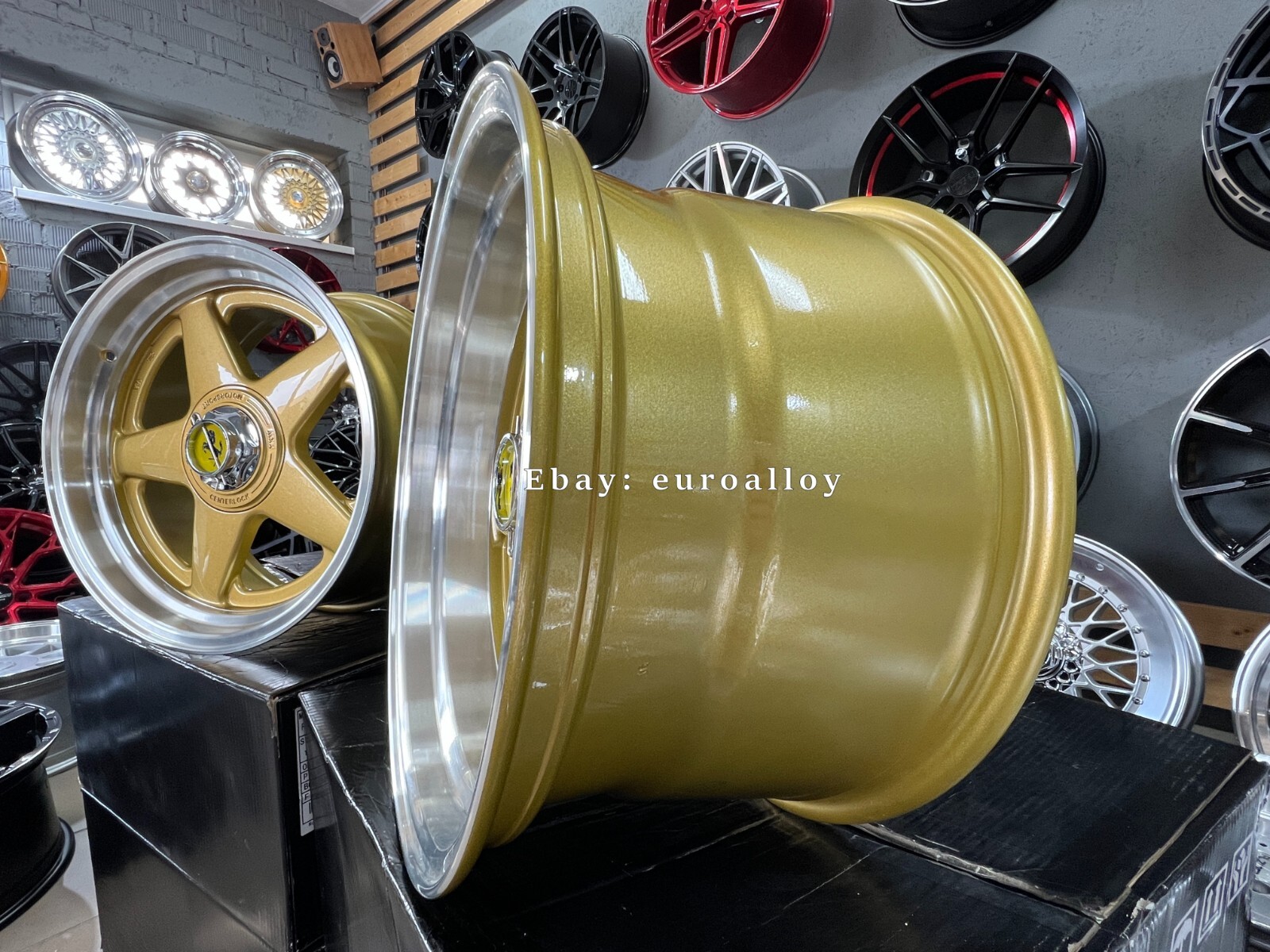 Nuovo 17 inch 4X100 Ferrari Posizione Deep Dish Bordo Oro Ruote per BMW ...
