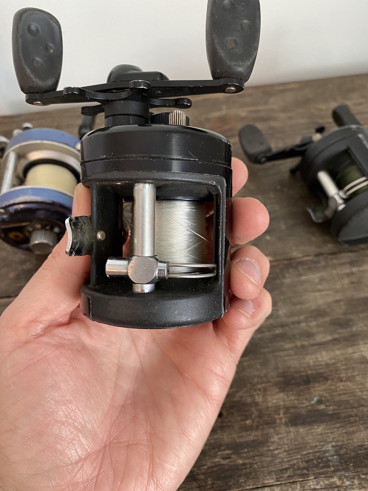 Abu Garcia Ambassadeur 5500 C3 2-Speed Autoshift Baitcasting Reel Daiwa ...