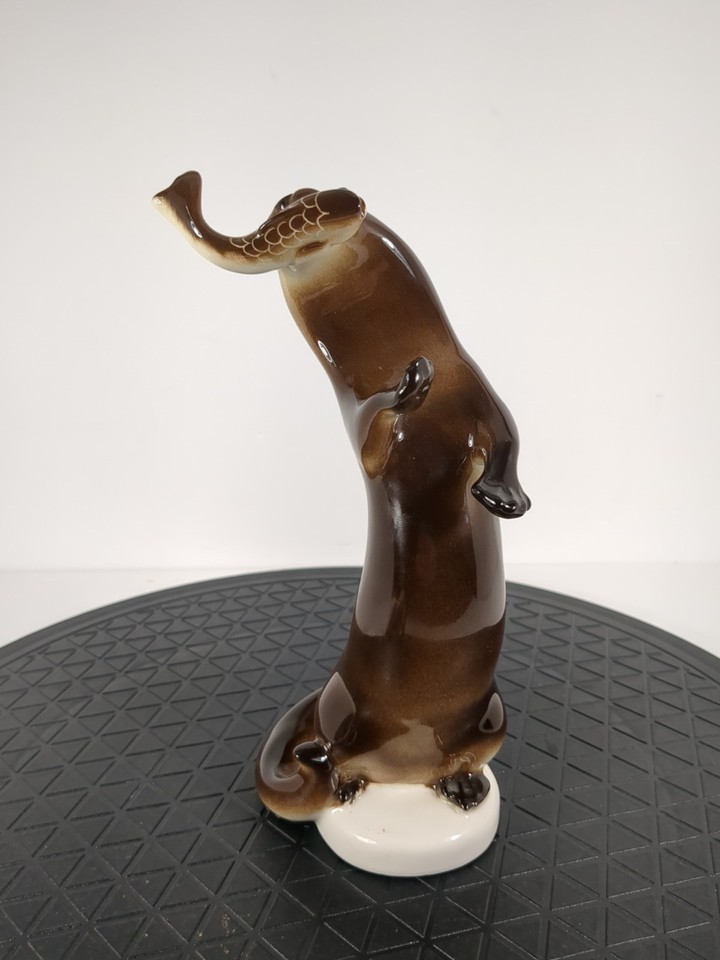 Russian USSR Lomonosov Porcelain Beautiful Sea Otter Standing w/ Fish ...