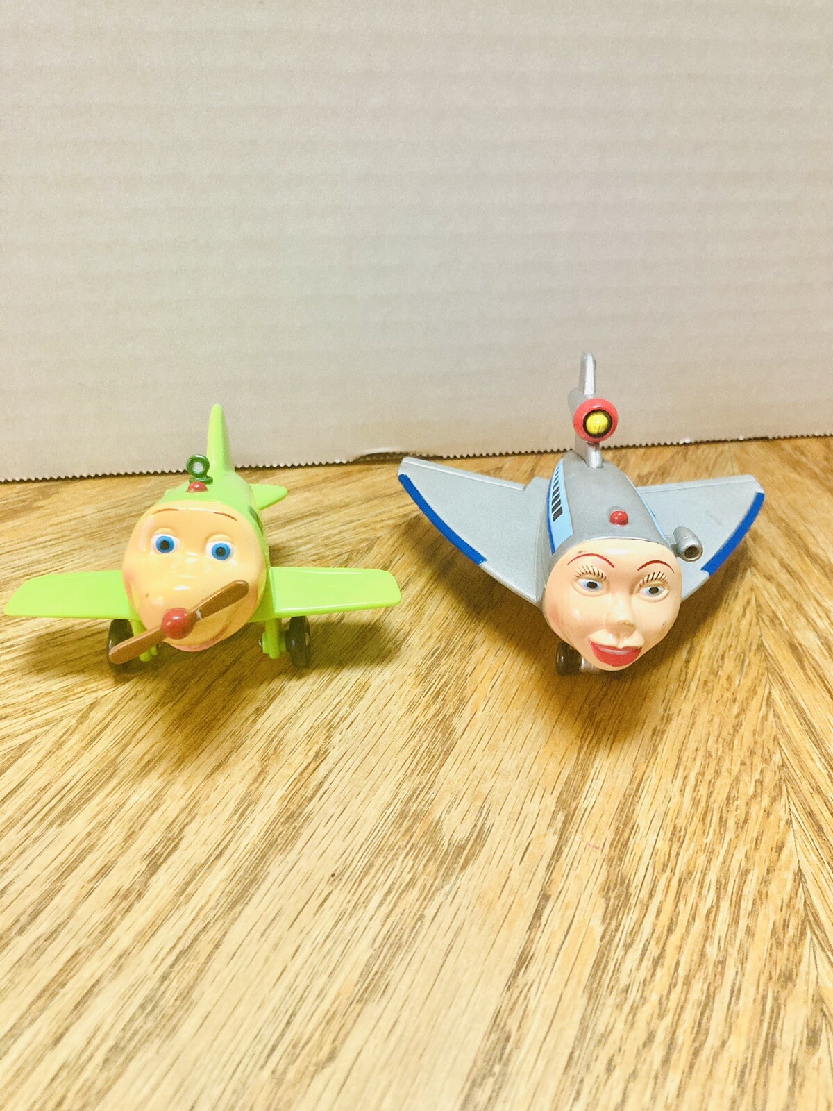 Jay Jay The Jet Plane Jay Jay &Savannah 2002 | Grelly USA