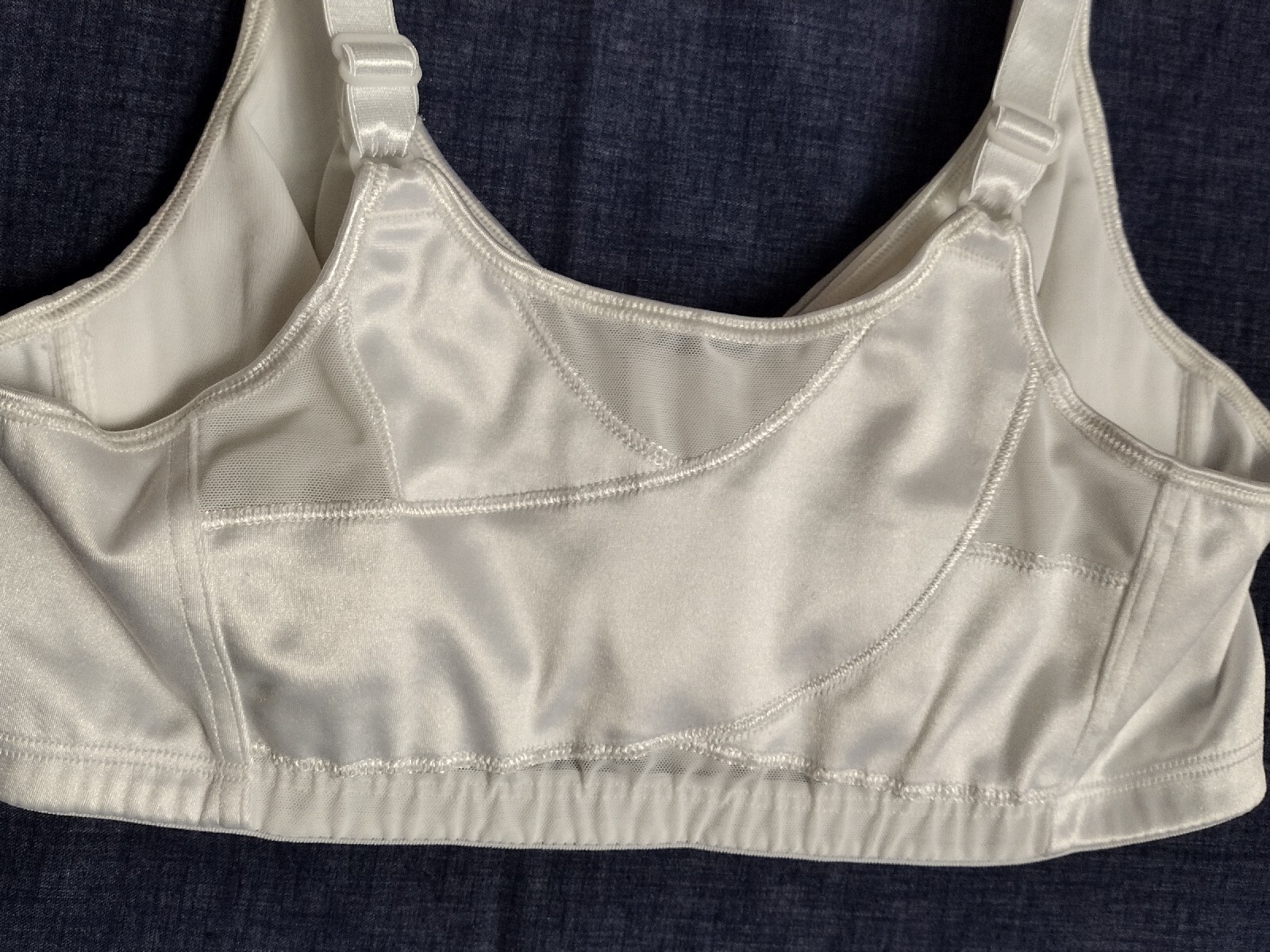 Playtex 18 Hour Wirefree Bra Side Back Smoothing E525 36C WHITE Front ...