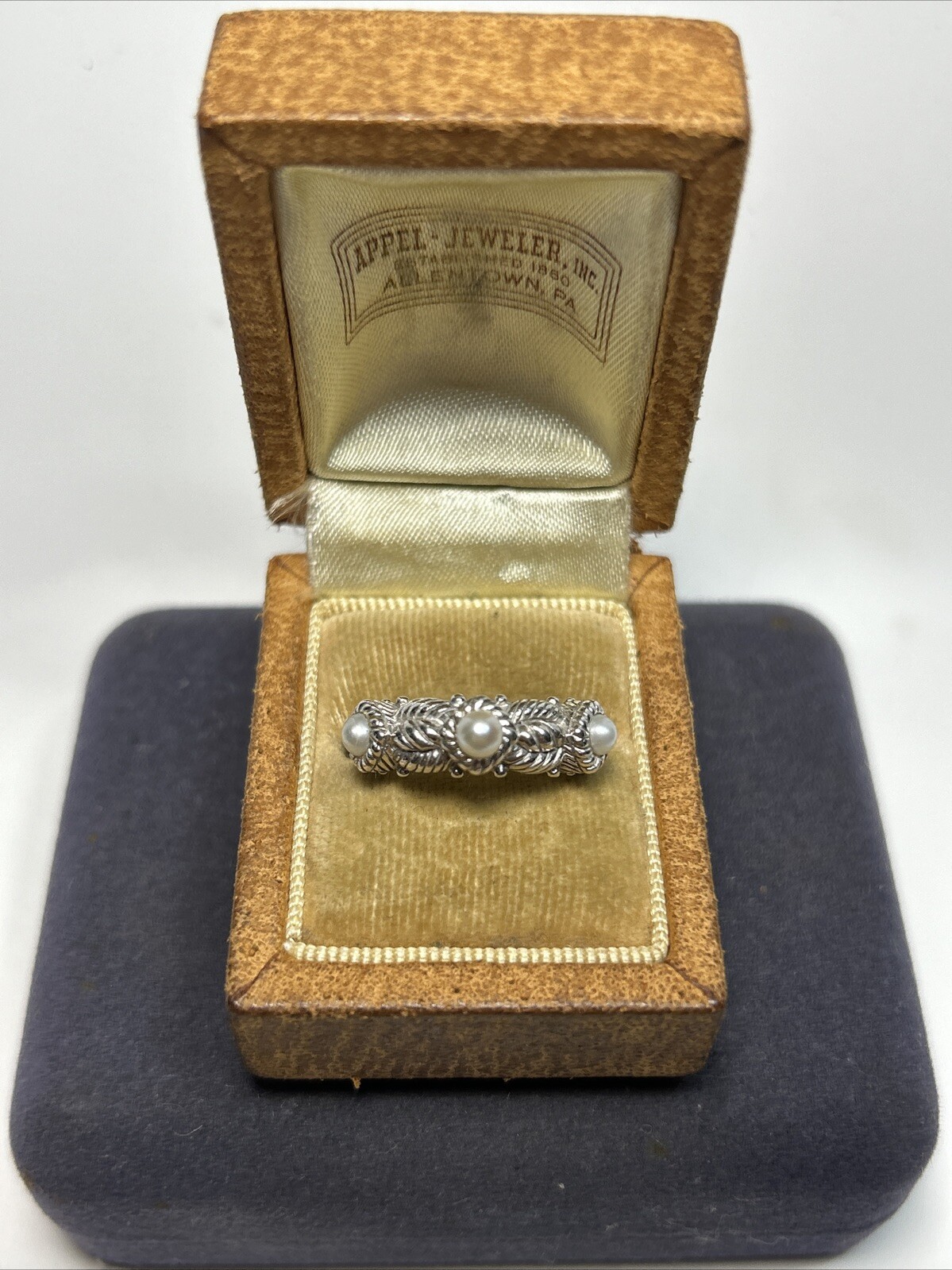 Designer Judith Ripka Sterling Silver 3 Pearl Station… - Gem