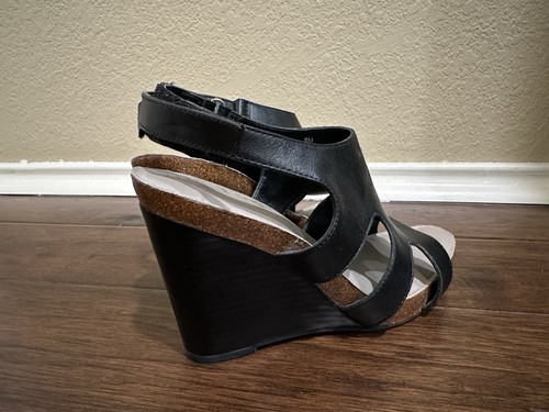 Me Too Wedge Sandal Women’s 8 | eBay